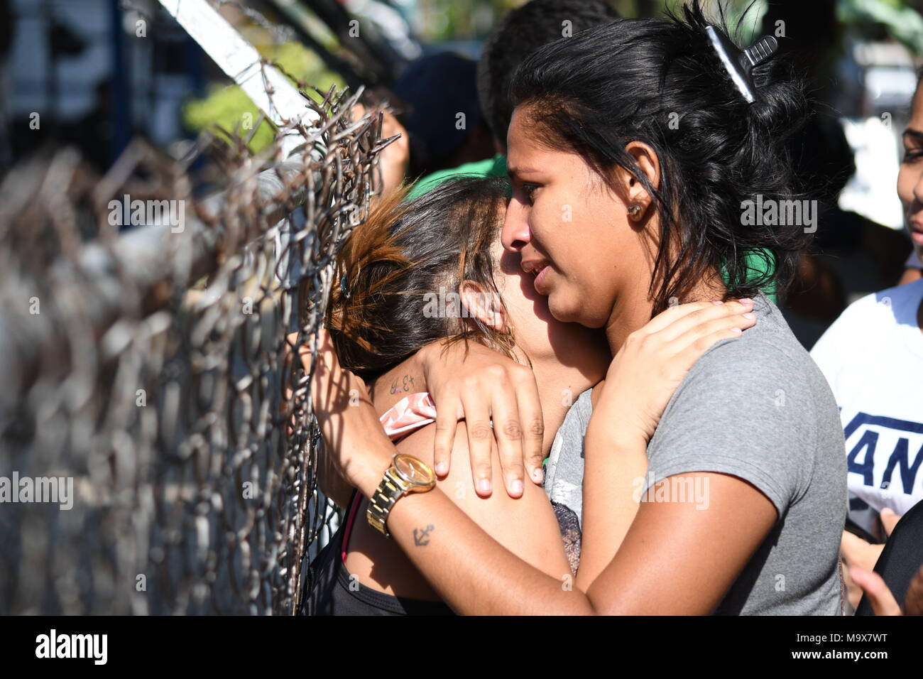 Police hugging hi-res stock photography and images - Alamy