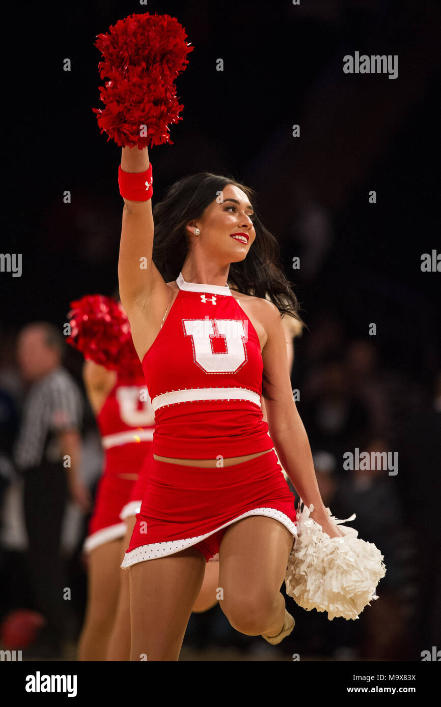 Utah utes cheerleaders hi-res stock photography and images - Alamy