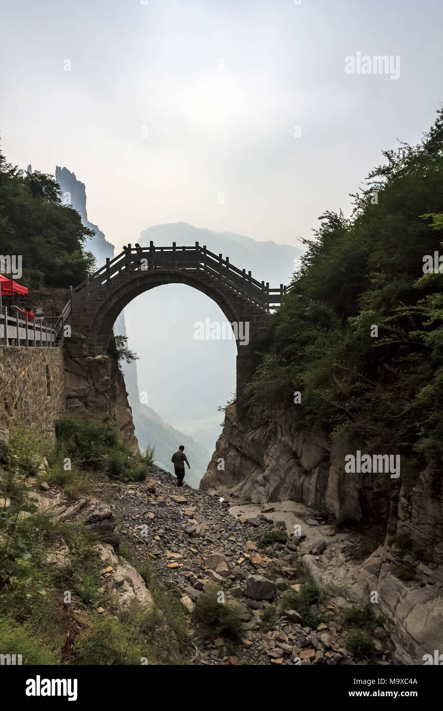 Shenlong hi-res stock photography and images - Alamy
