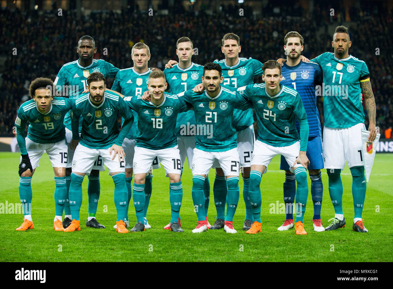 Deutsche fussball mannschaftsfoto hi-res stock photography and images ...