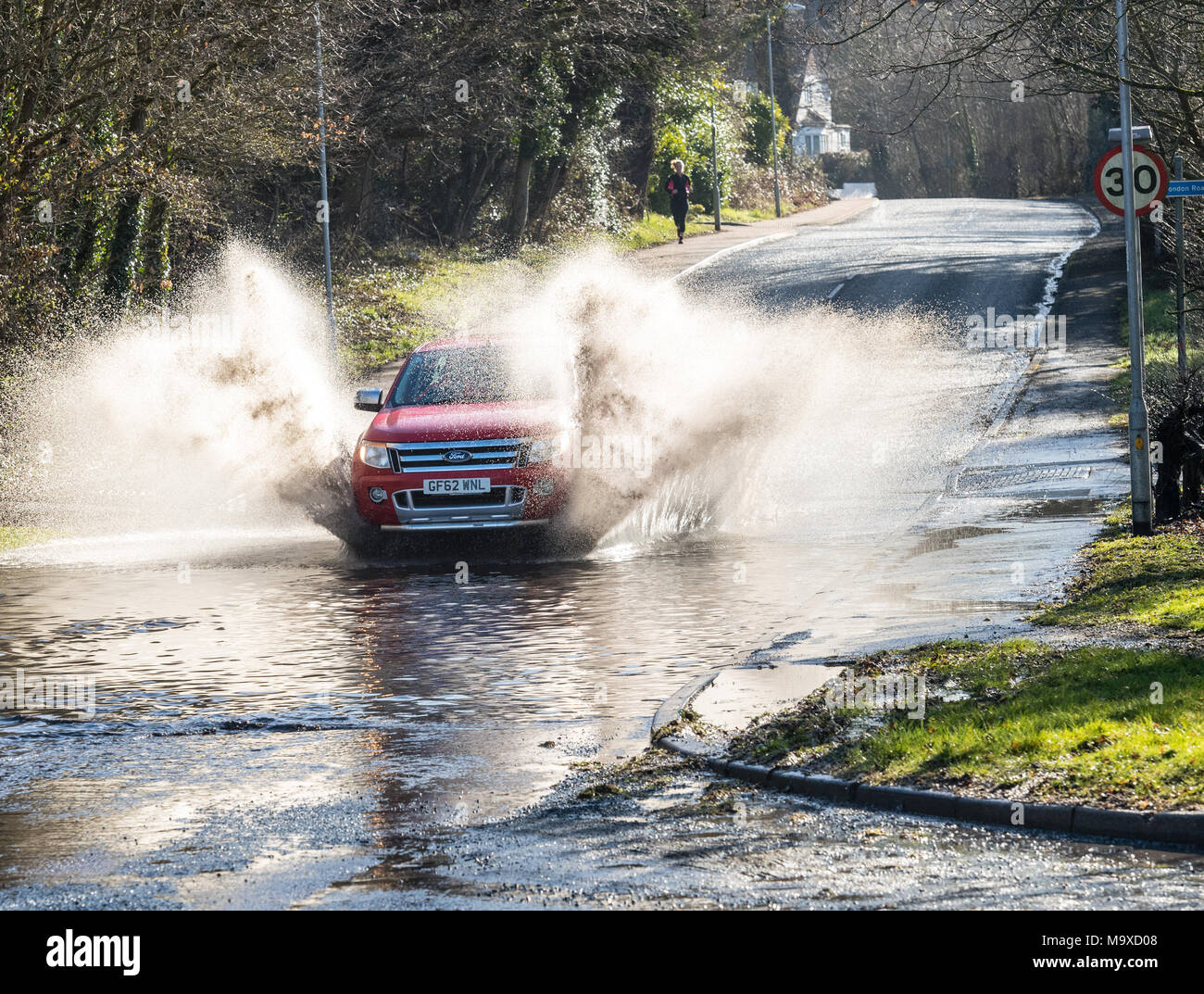 Rain causes localised flooding hi-res stock photography and images - Alamy