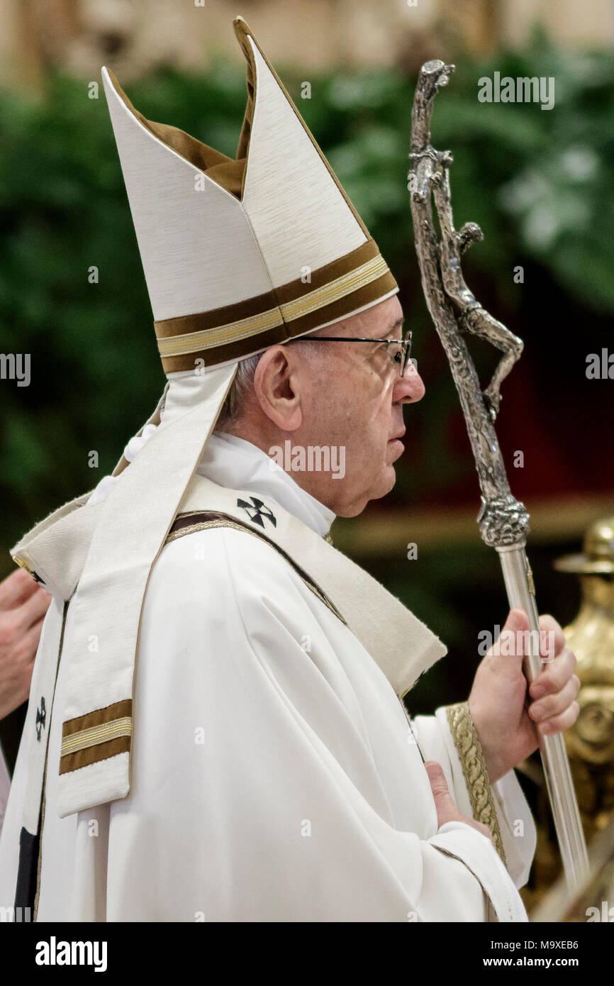 Vatican City, Vatican. 29th March, 2018. Pope Francis leads the Chrism ...