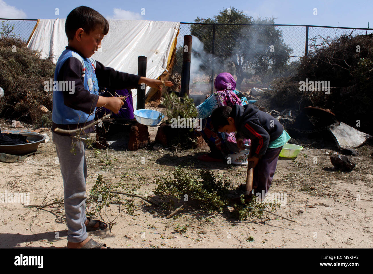 Difficult living conditions hi-res stock photography and images - Alamy