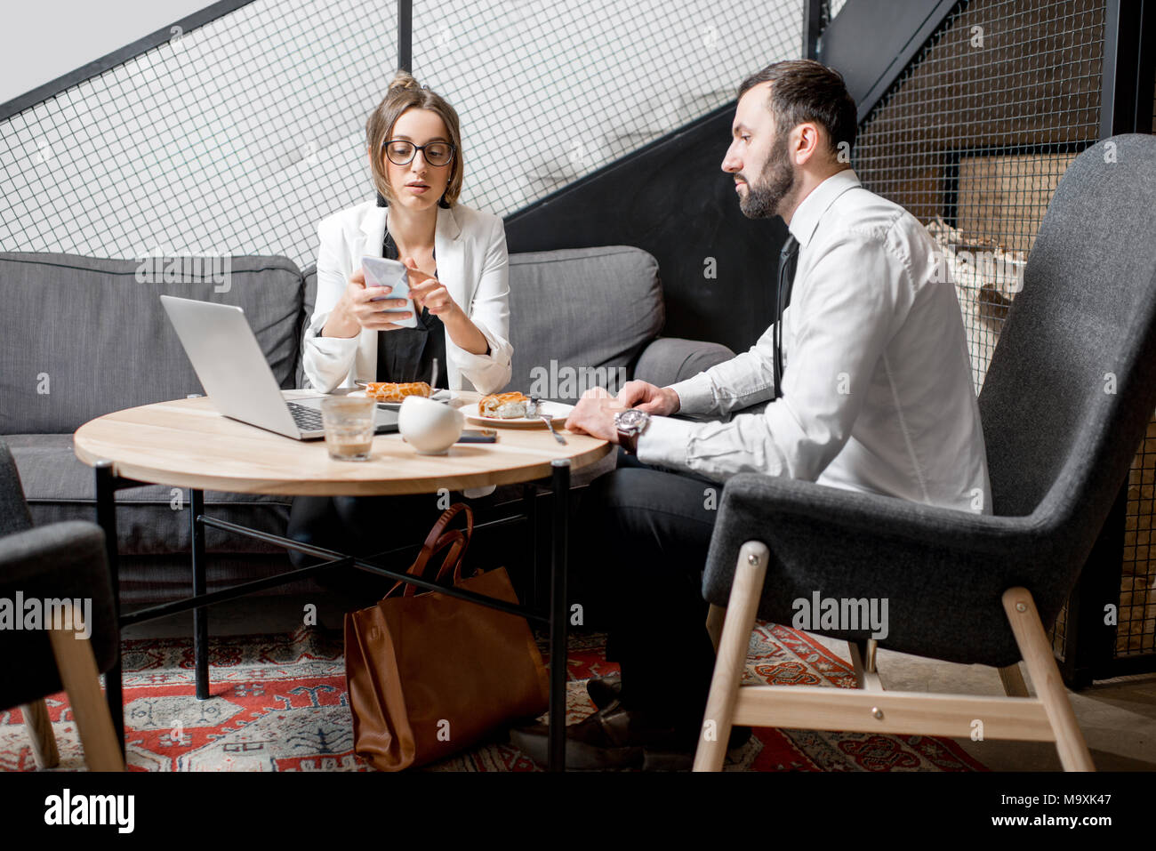 Male female business couple meeting hi-res stock photography and images ...