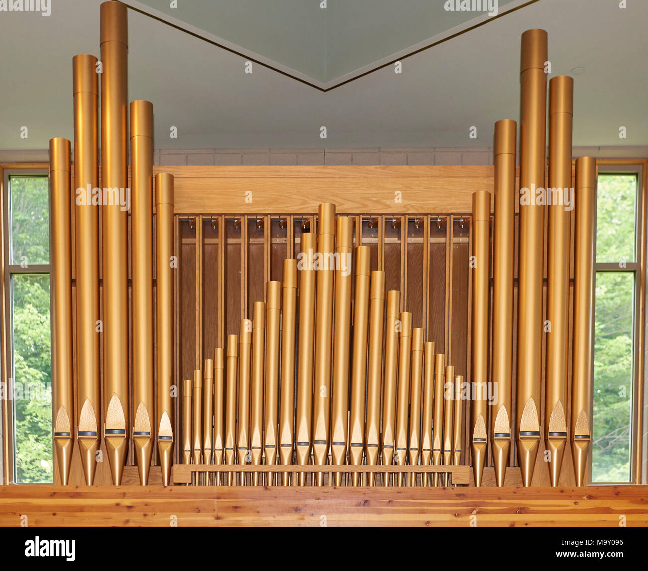 Tubular organ hi-res stock photography and images - Alamy