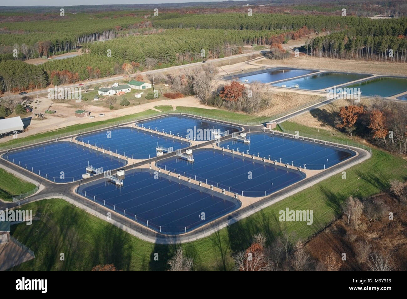 Wild rose fish hatchery wisconsin hi-res stock photography and images ...