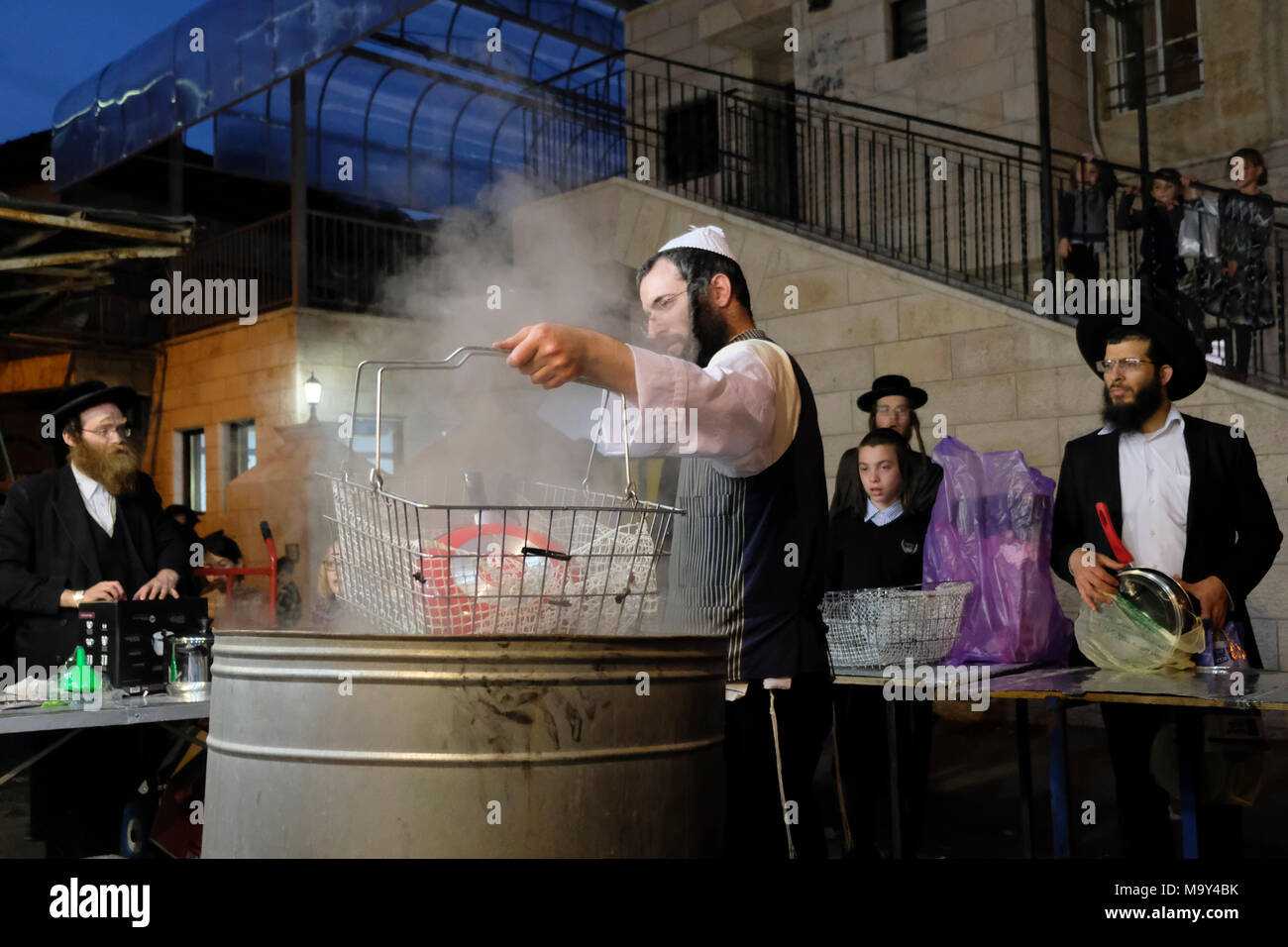 Kashering utensils hi-res stock photography and images - Alamy