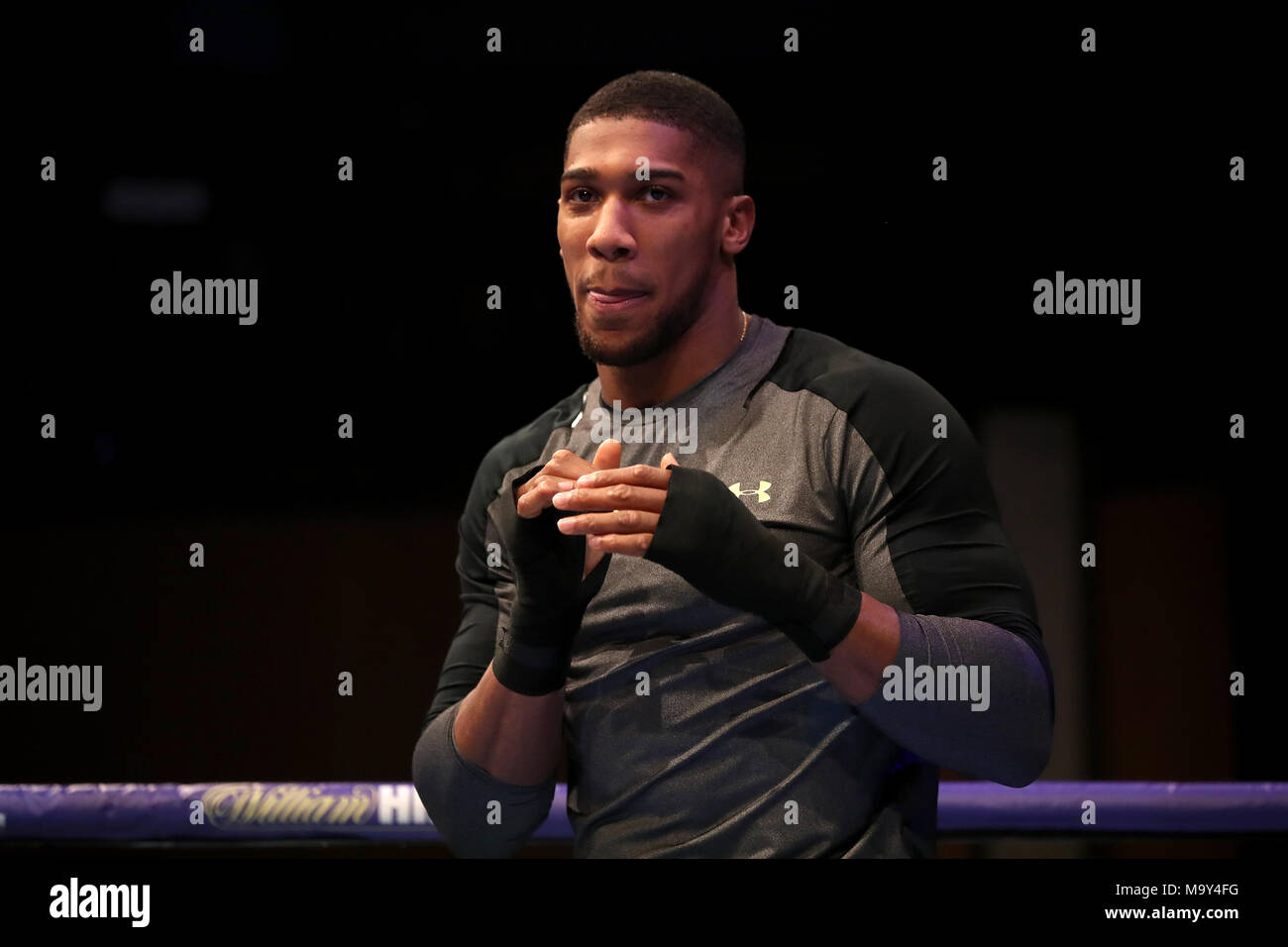 Anthony joshua workout hi-res stock photography and images - Alamy