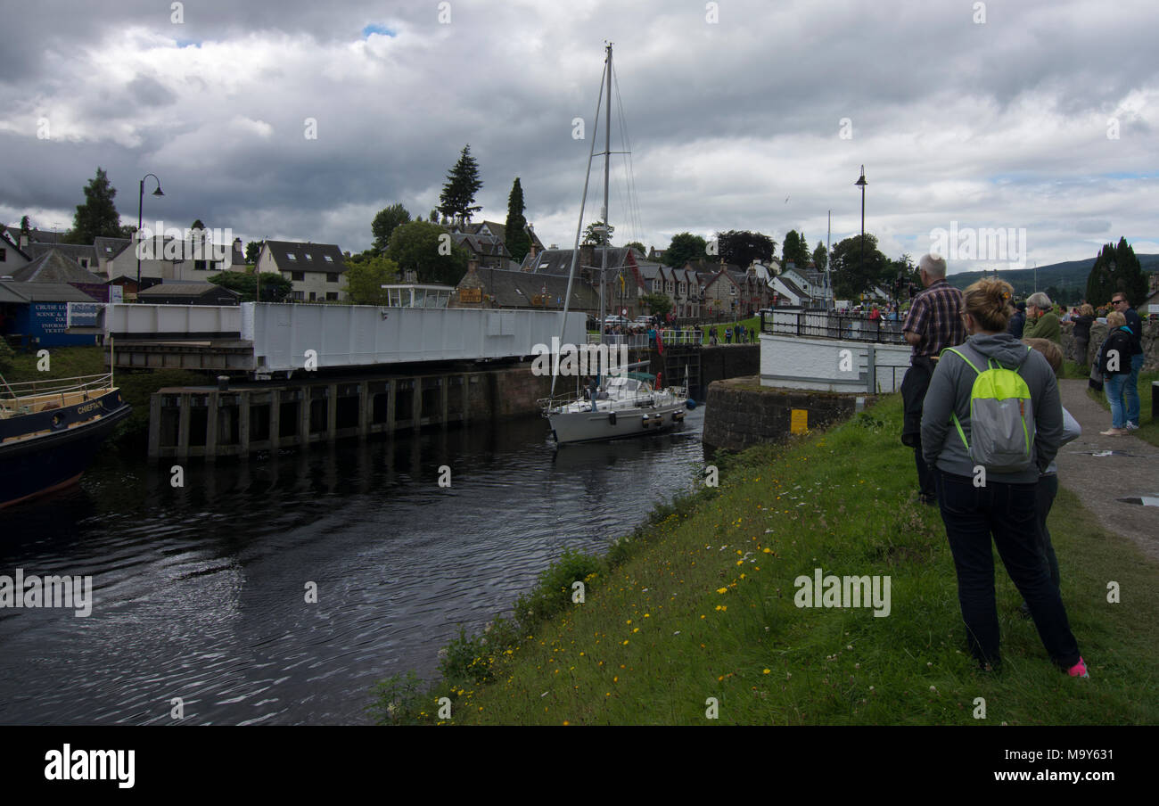 Caledonian canal fort augustus hi-res stock photography and images - Alamy