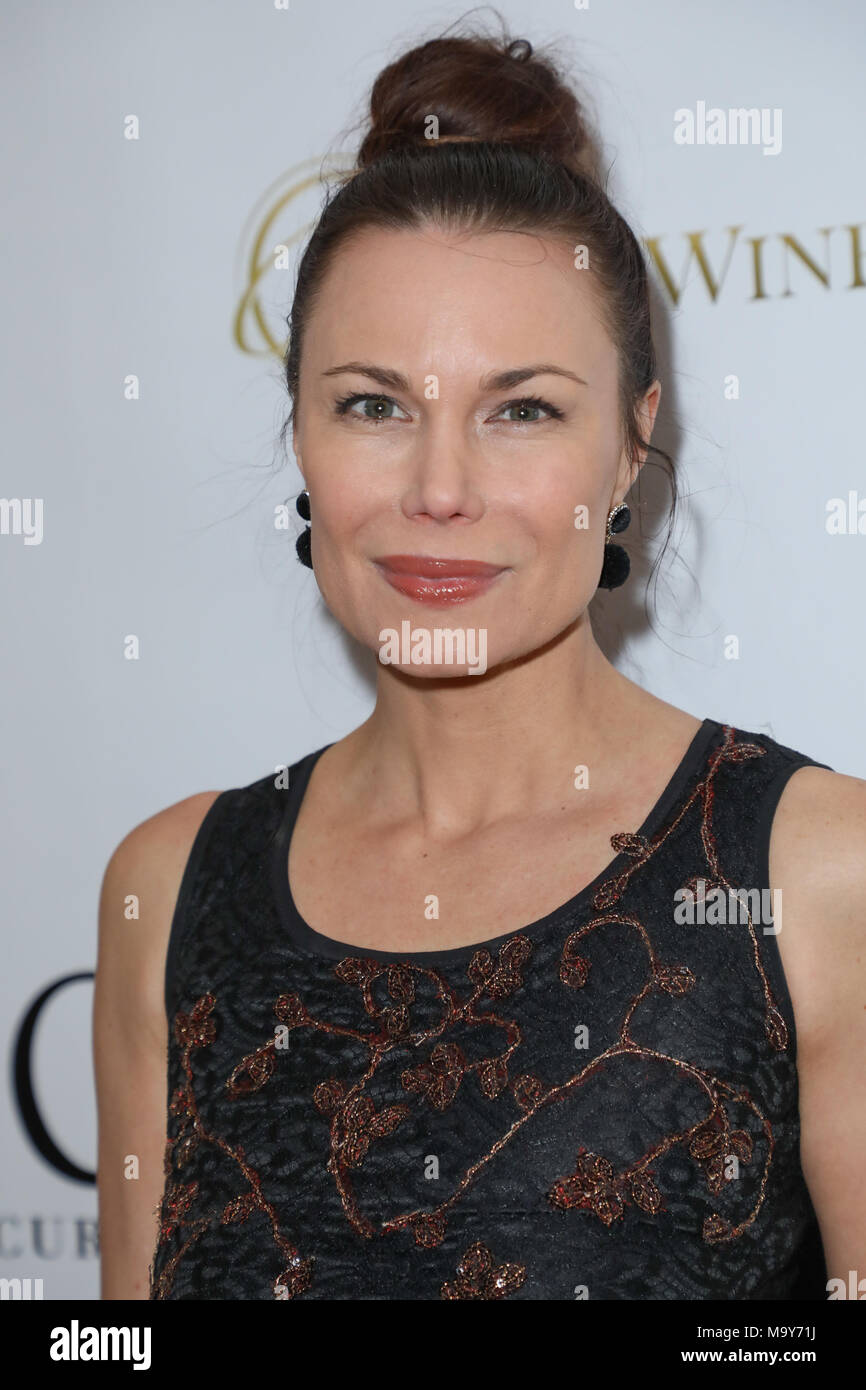 Doris Bergman's 10th Annual Valentine Romance Oscar Style Loung and ...