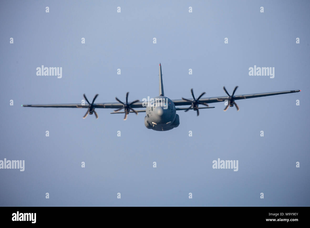 C 130j super hercules hi-res stock photography and images - Alamy