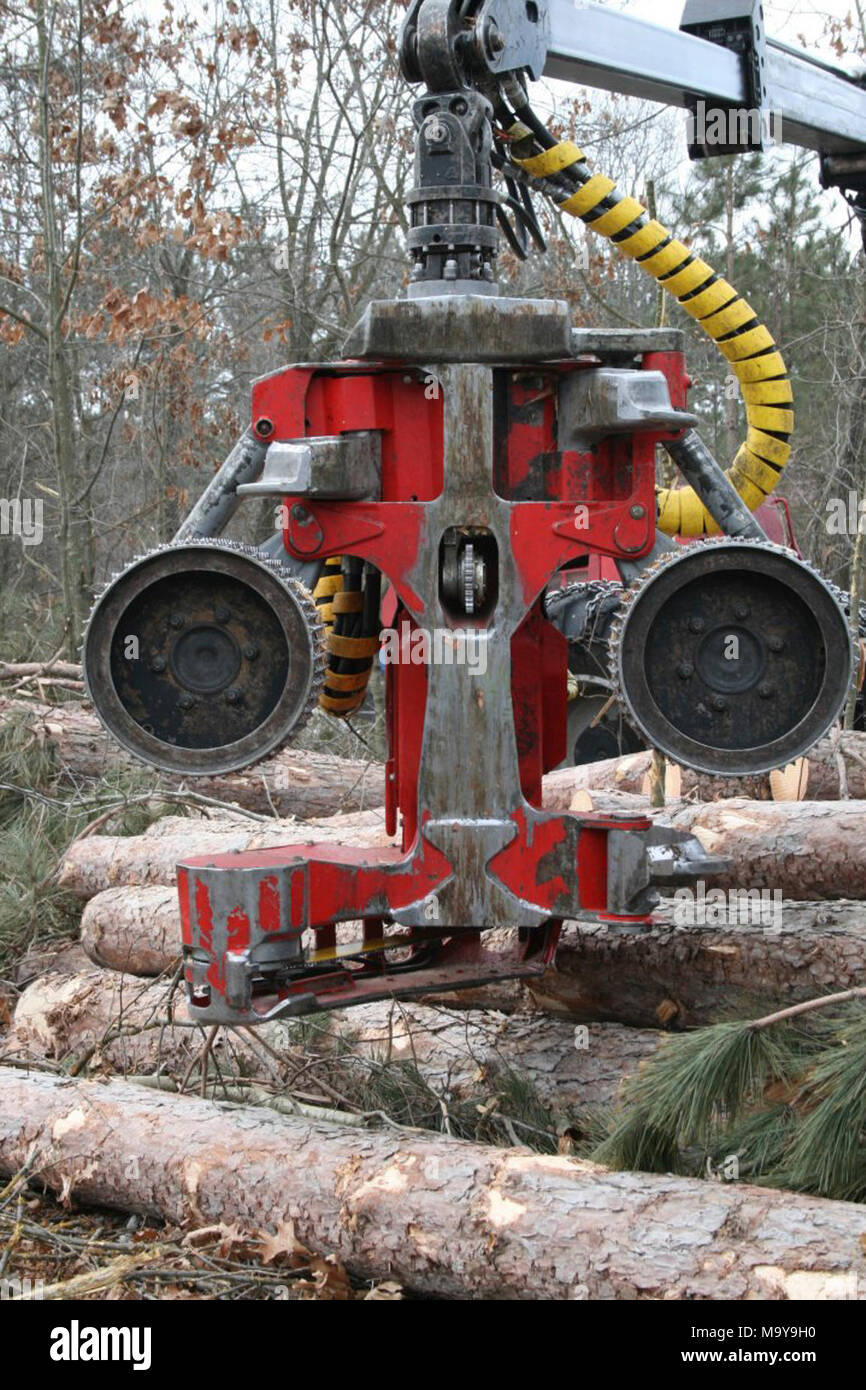 Forestry cutter head Stock Photo - Alamy