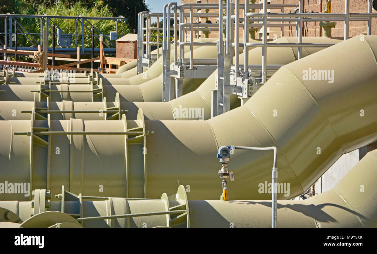 Water supply reliability hi-res stock photography and images - Alamy