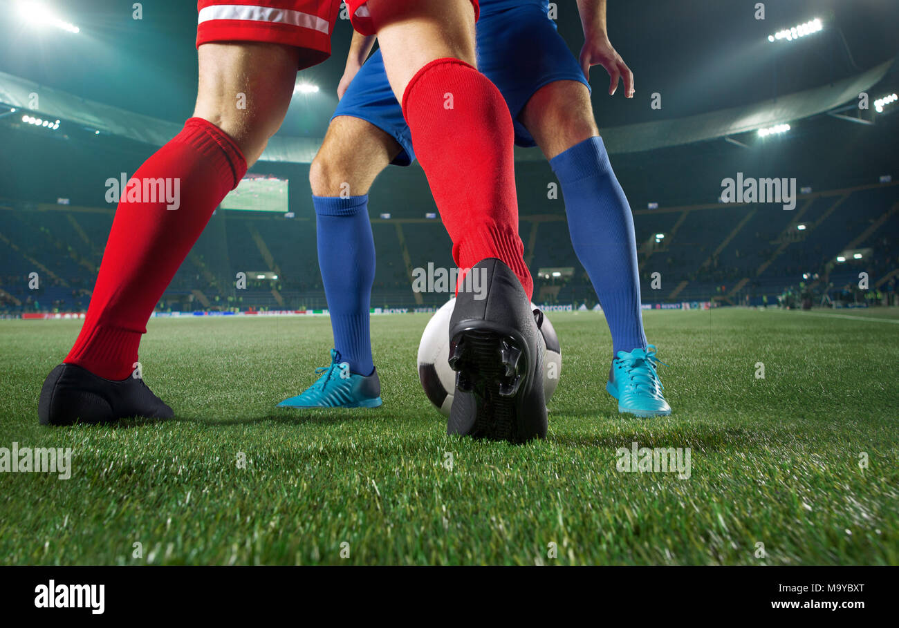 Two football players fight hi-res stock photography and images - Alamy