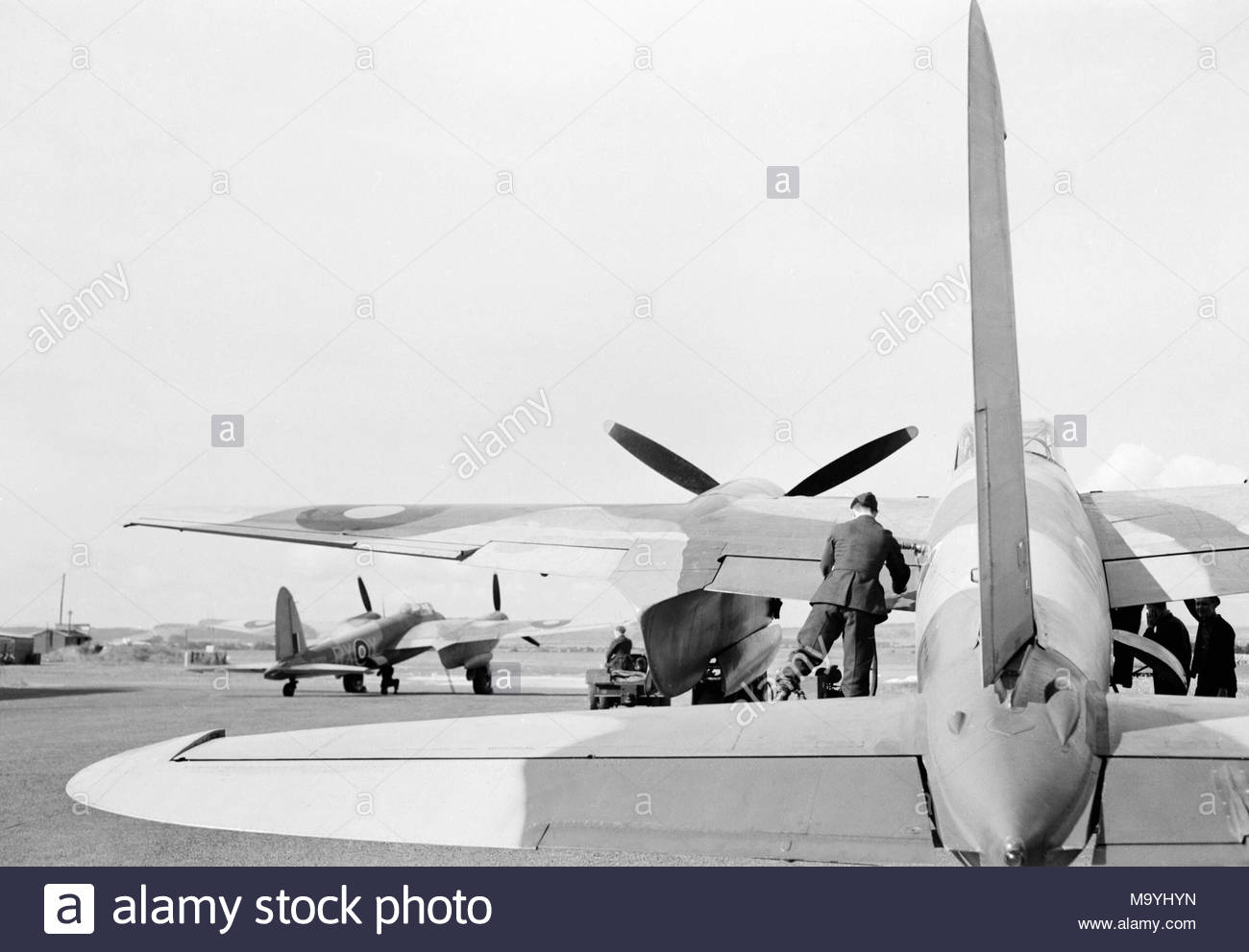 Mosquito Squadron Black and White Stock Photos & Images - Alamy