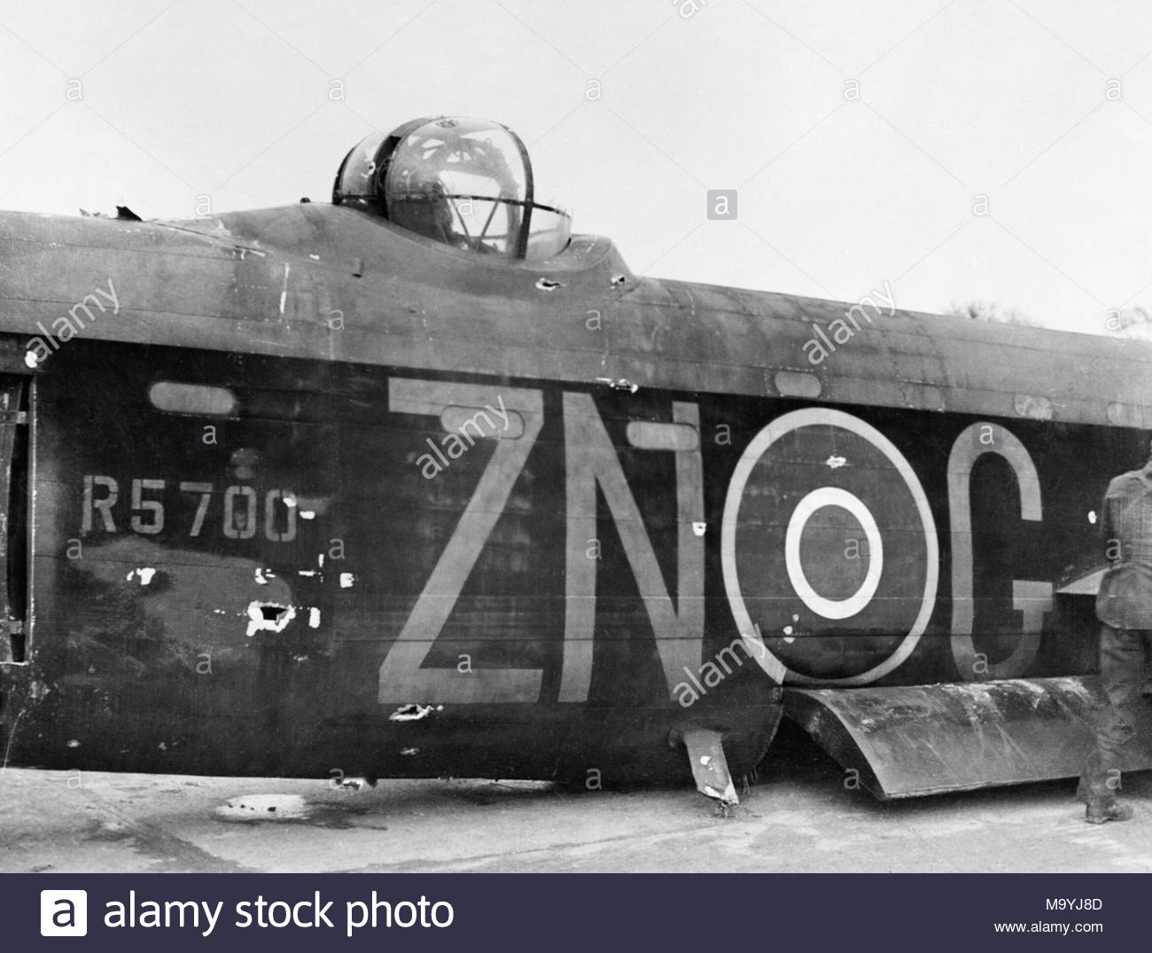 Lancaster Bomber Rear Stock Photos & Lancaster Bomber Rear Stock Images ...