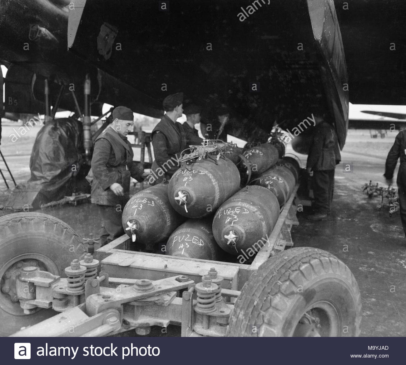 Lancaster Bomber Nose Stock Photos & Lancaster Bomber Nose Stock Images ...