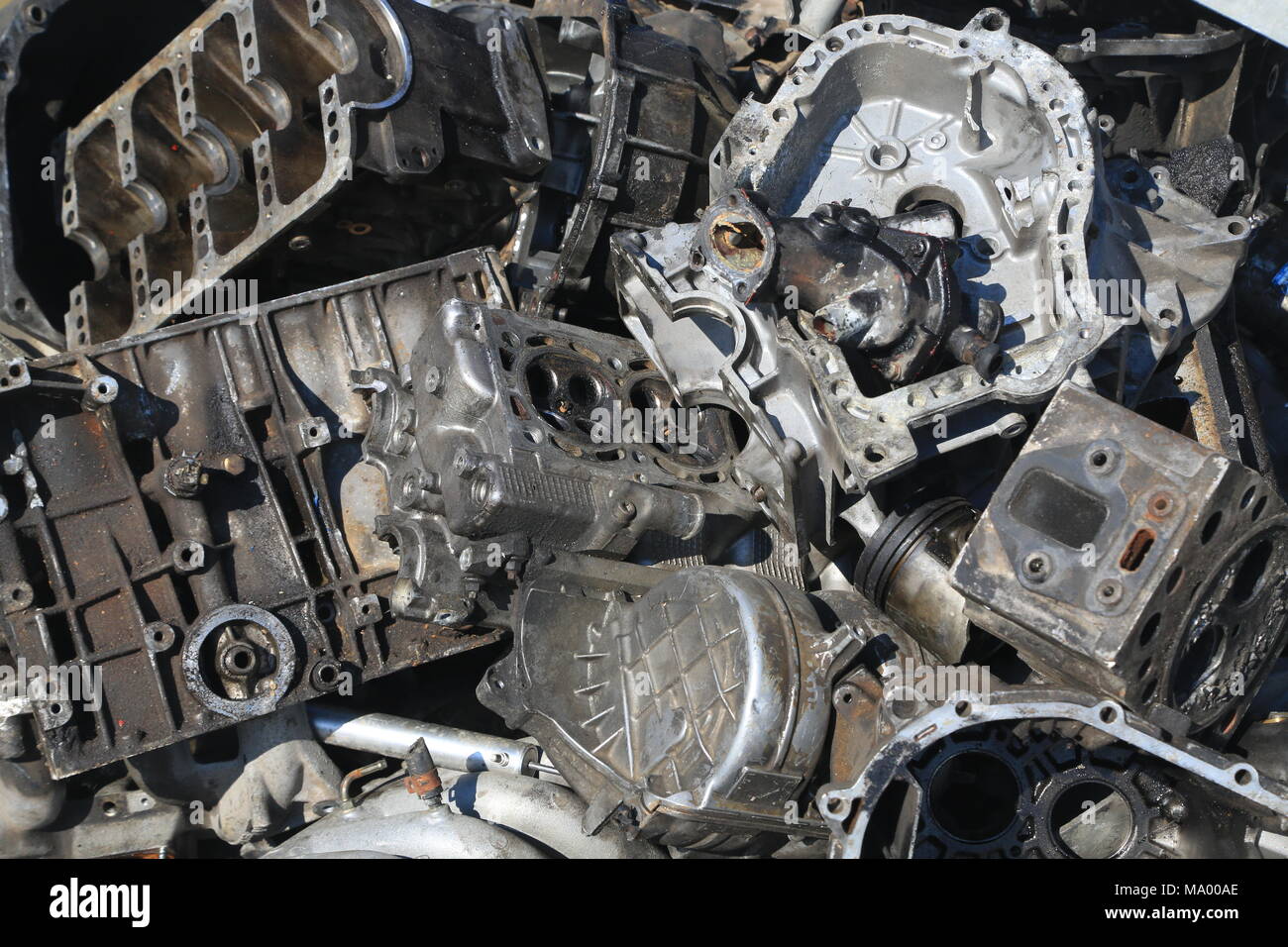 Scrap metal texture hi-res stock photography and images - Alamy