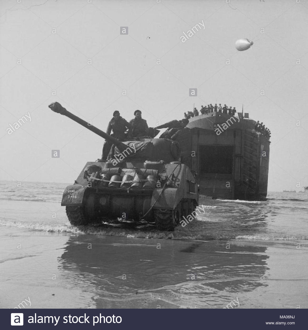 Normandy Beach 1944 Stock Photos & Normandy Beach 1944 Stock Images - Alamy