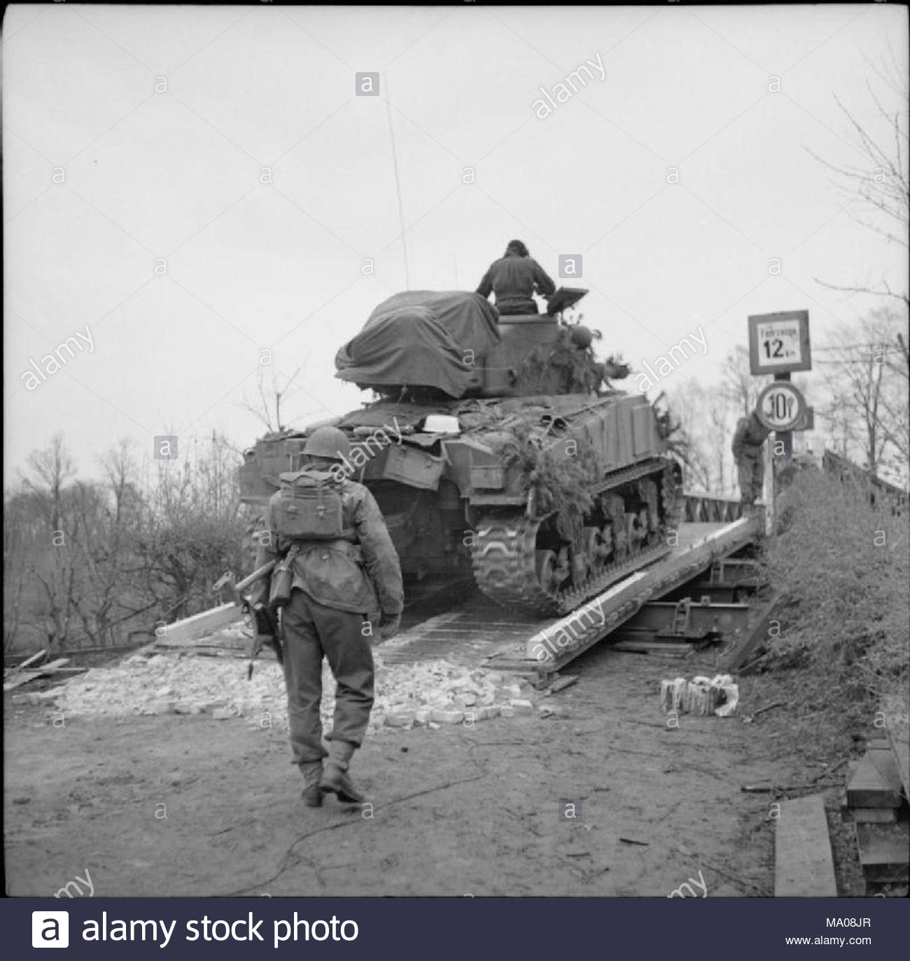 British 7th Armoured Division Stock Photos & British 7th Armoured ...