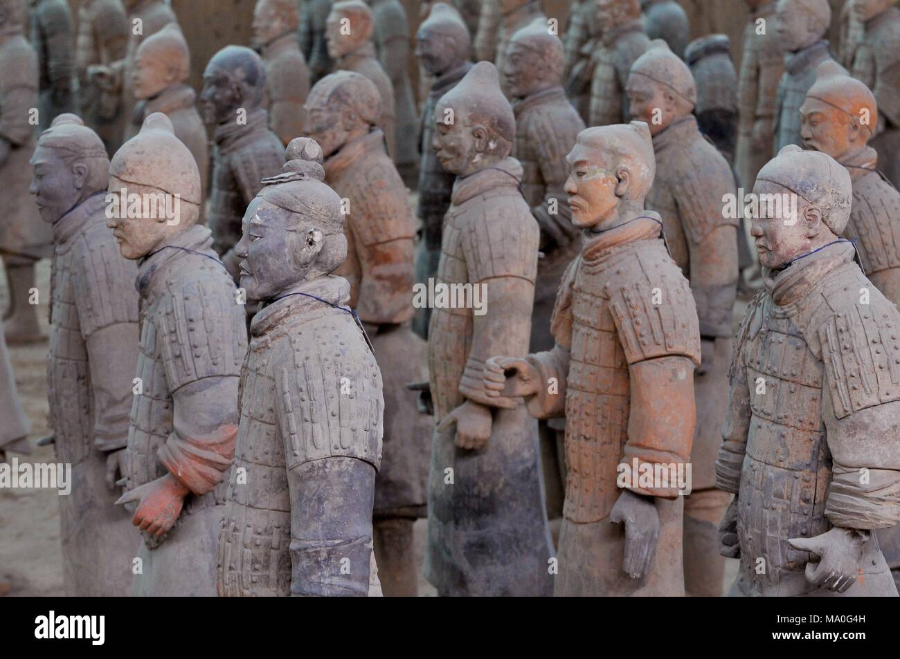 The Terracotta Army or the "Terra Cotta Warriors and Horses" buried in ...
