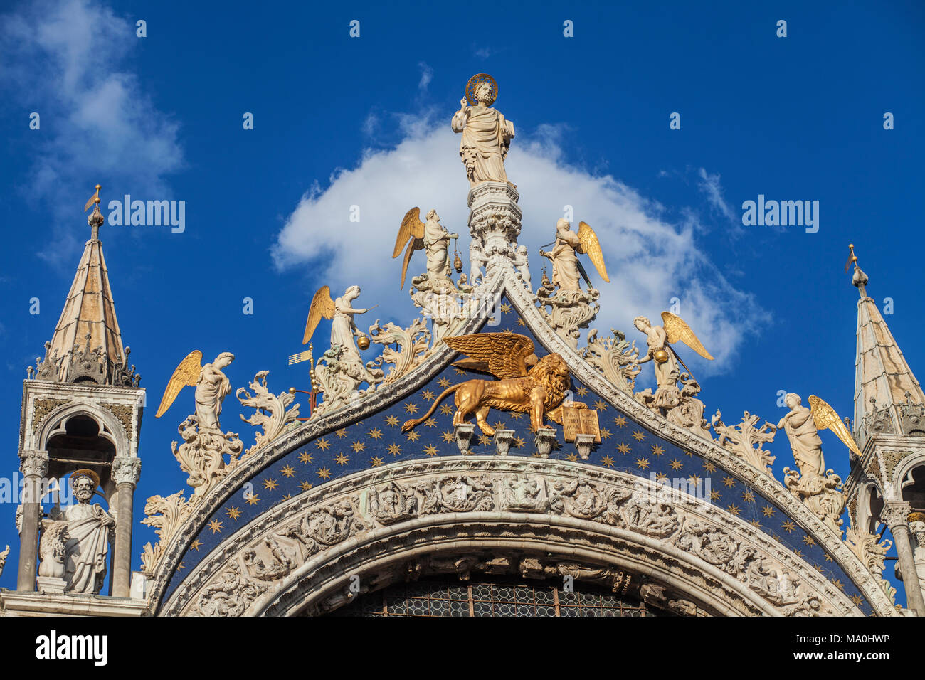 Saint marco cathedral hi-res stock photography and images - Alamy