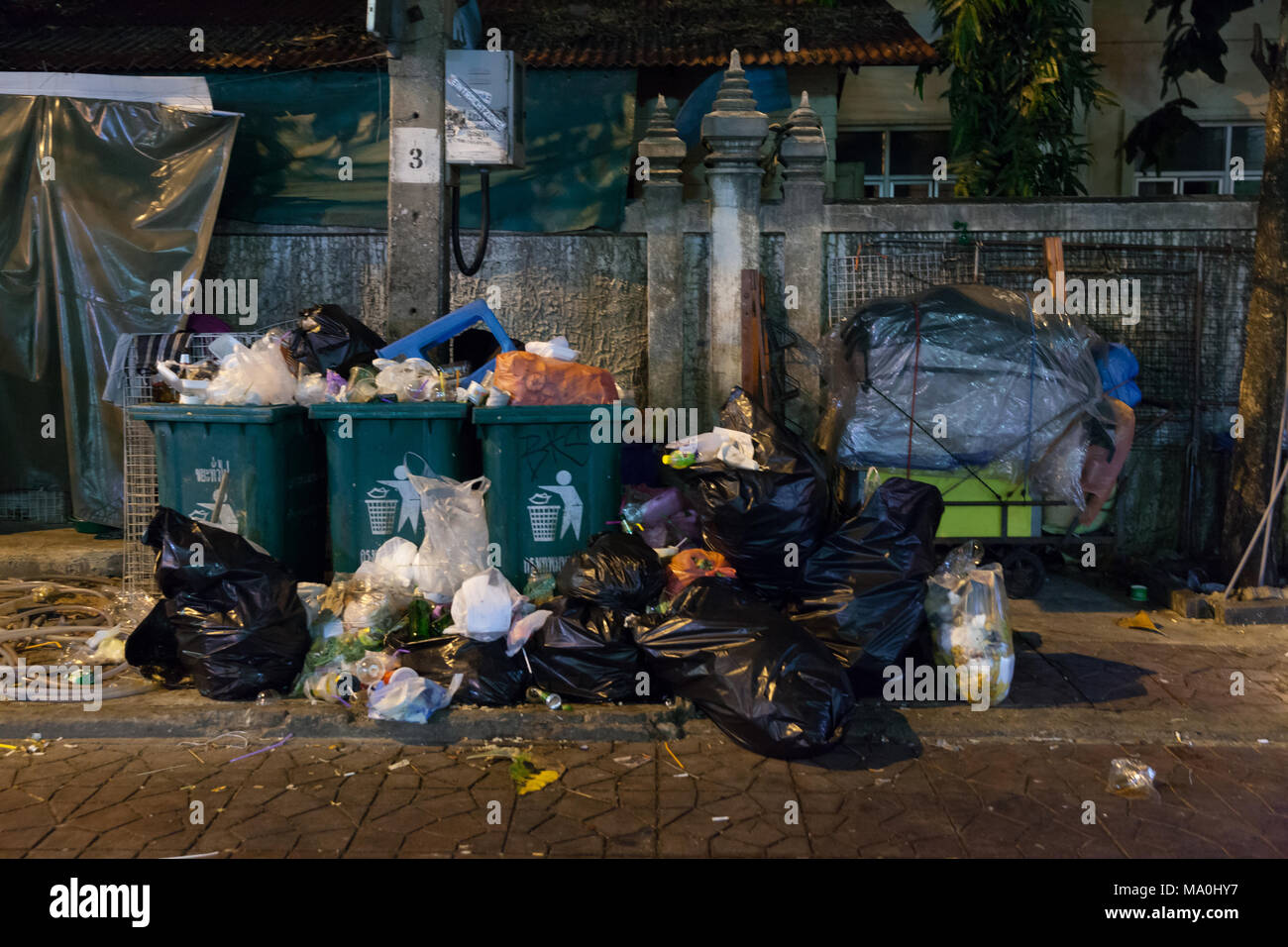 BANGKOK, THAILAND - MARCH 03, 2018: View of messy garbage spot in ...