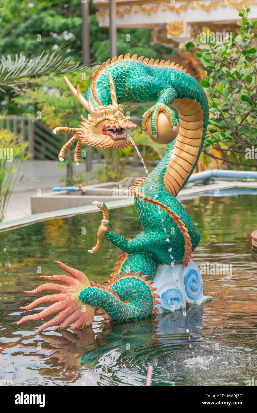 Chinese water dragon statue hi-res stock photography and images - Alamy
