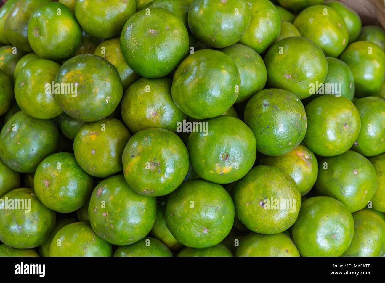 Oranges kiosk hi-res stock photography and images - Alamy