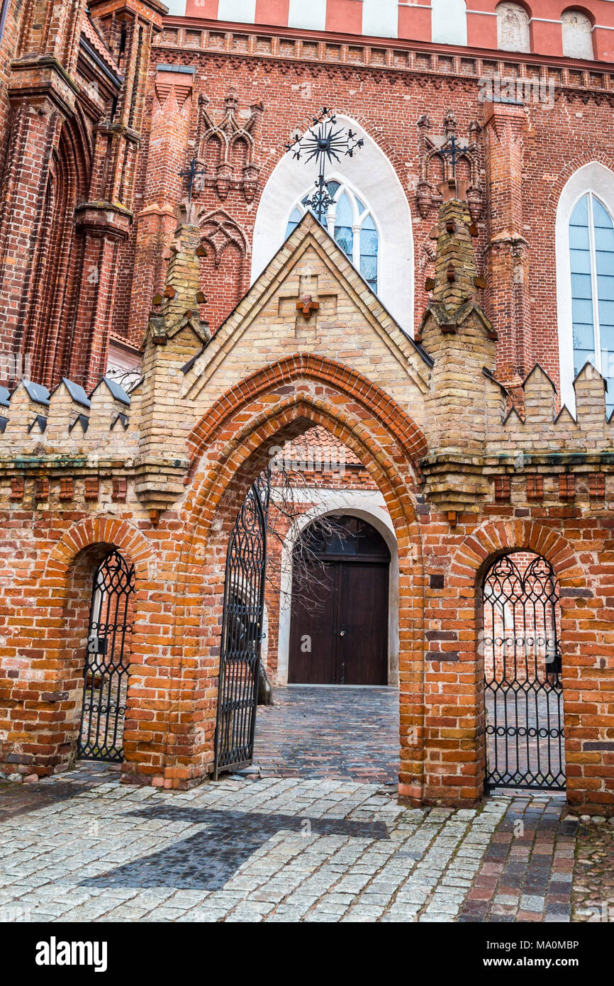 Bernadine basilica hi-res stock photography and images - Alamy