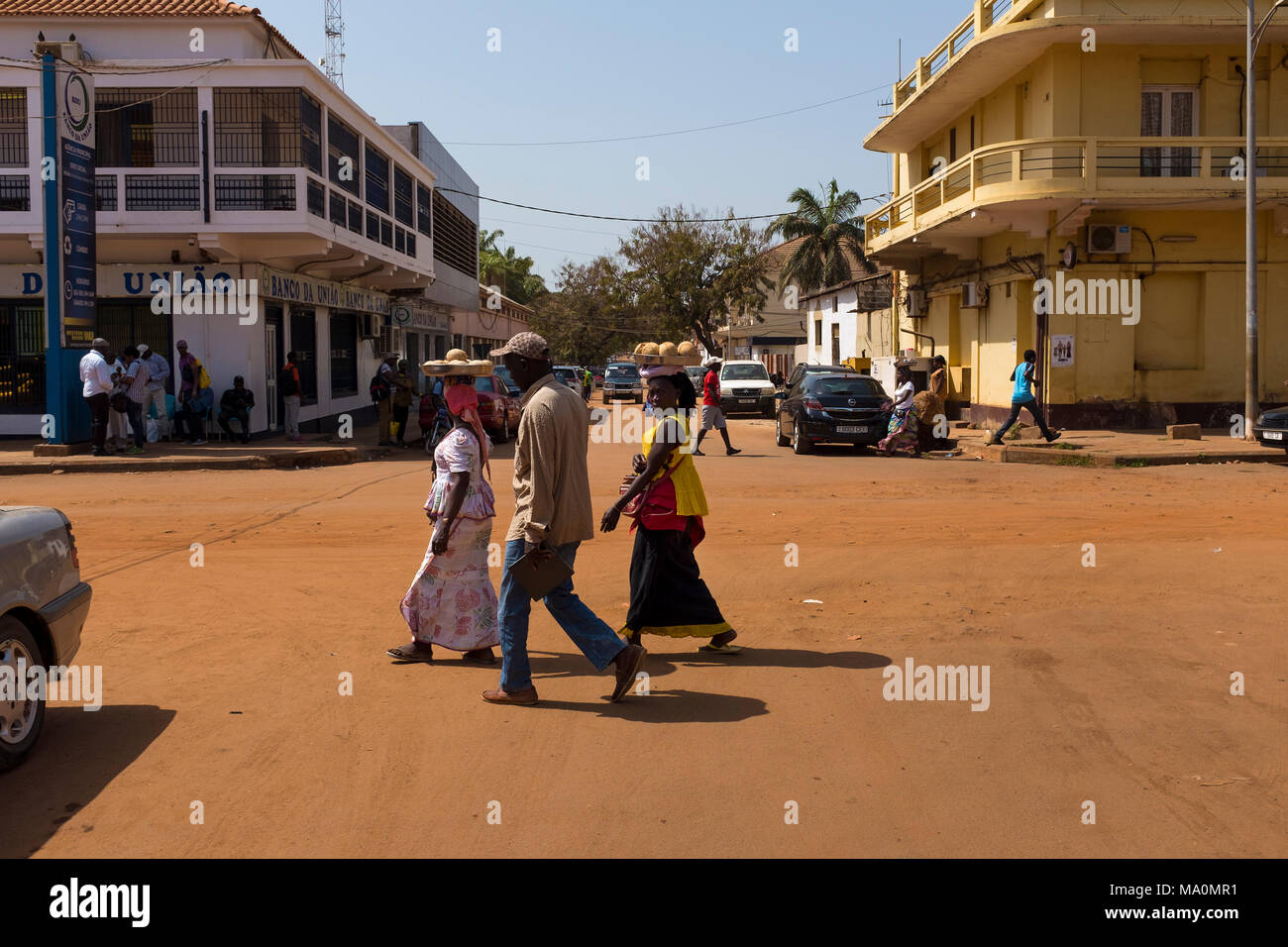 Guinea africa street hi-res stock photography and images - Alamy