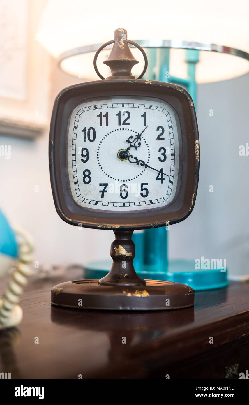 Old antique clock hi-res stock photography and images - Alamy