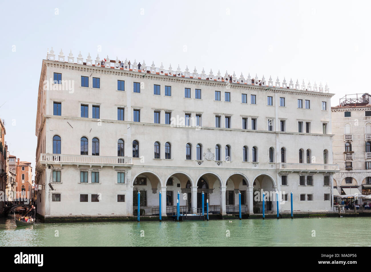 The exterior facade of the T Fondaco dei Tedeschi store, Grand Canal ...