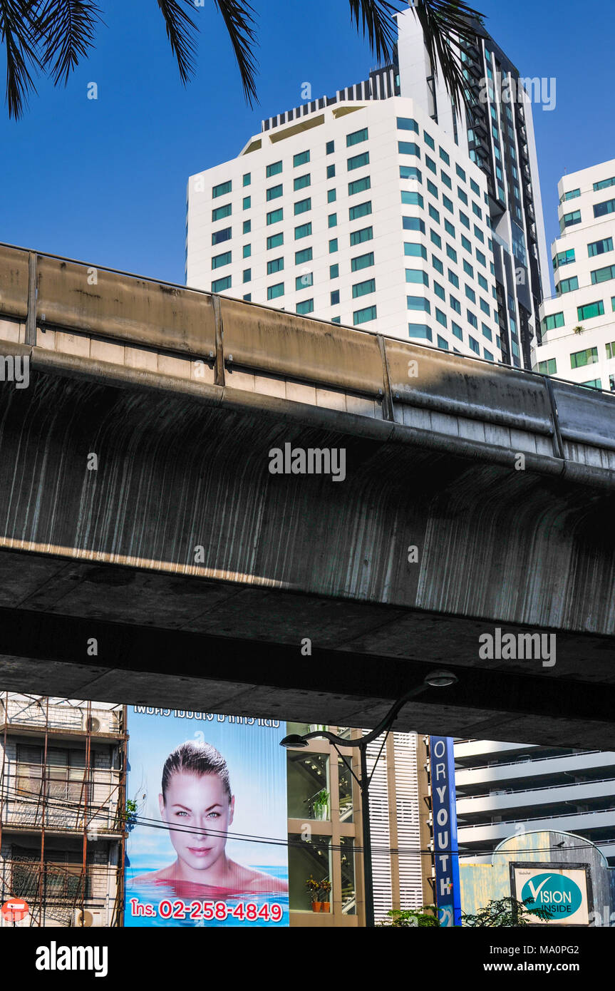 Inner city buildings Bangkok Thailand Stock Photo - Alamy