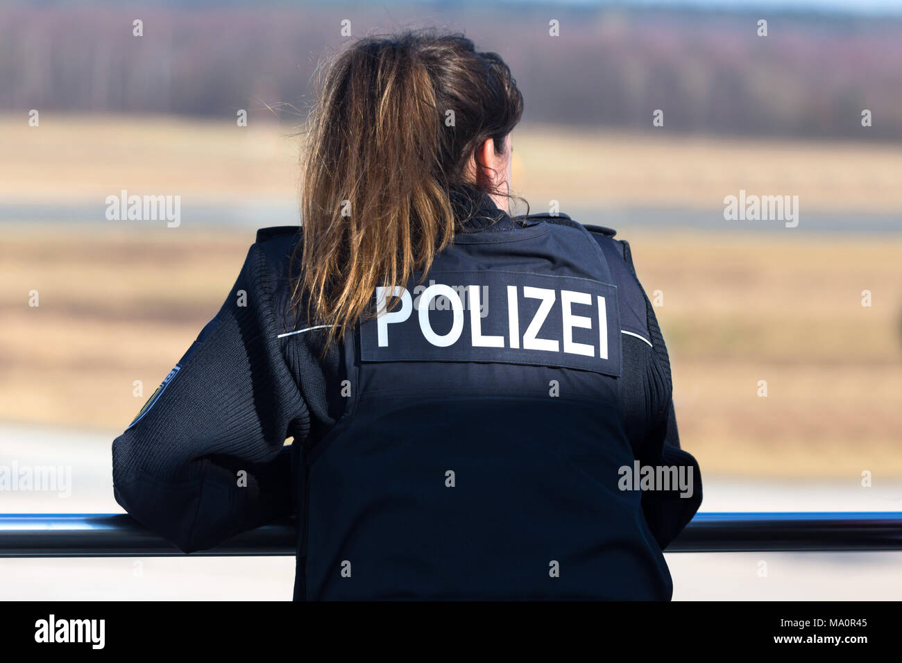 german female police officer Stock Photo - Alamy