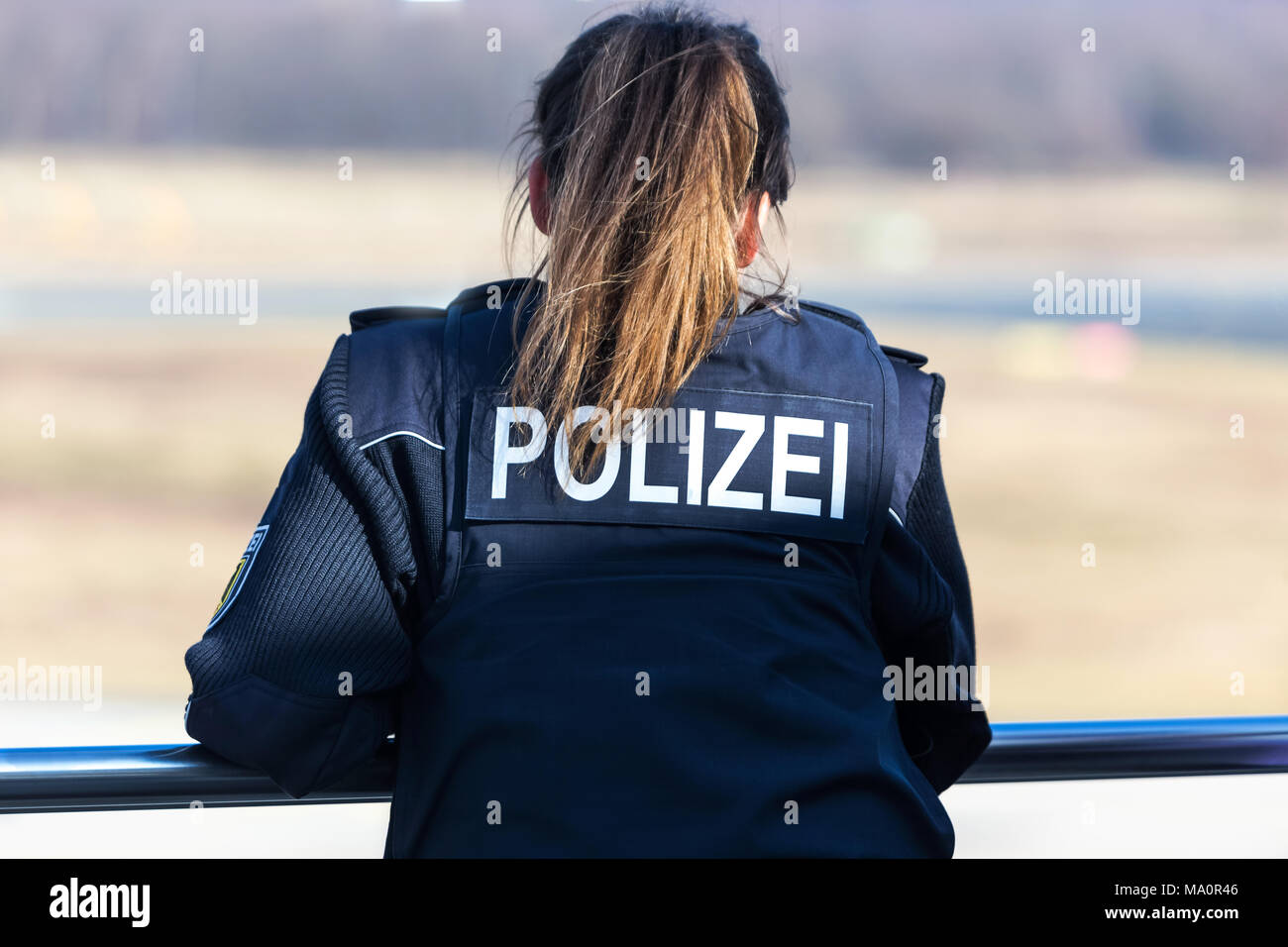 Polizistin hi-res stock photography and images - Alamy