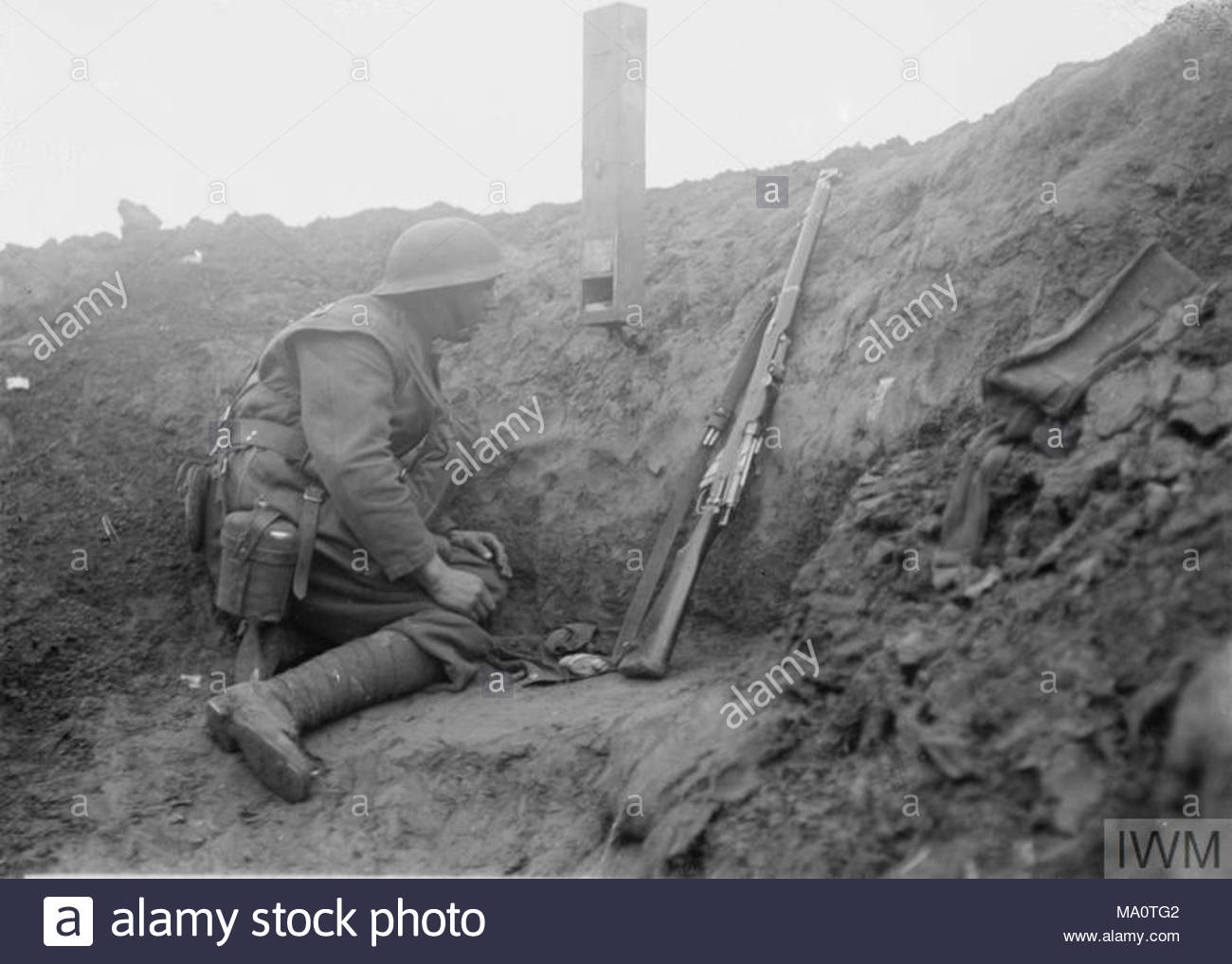 Trench Periscope Stock Photos & Trench Periscope Stock Images - Alamy