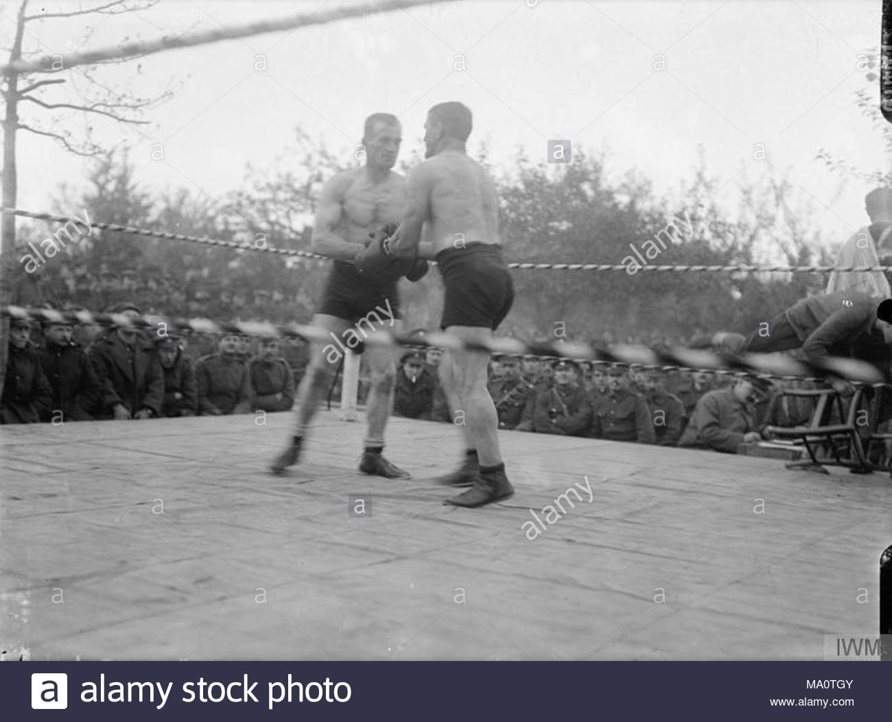 Boxing Contest Black and White Stock Photos & Images - Alamy