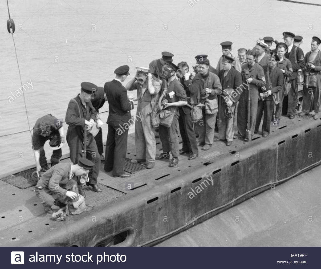 Hms Dolphin Stock Photos & Hms Dolphin Stock Images - Alamy