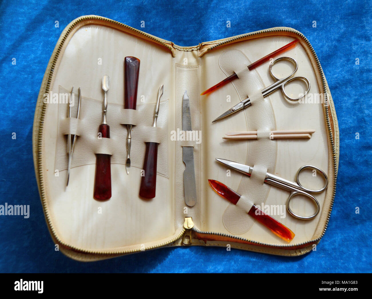 A vintage manicure set in an open case Stock Photo - Alamy