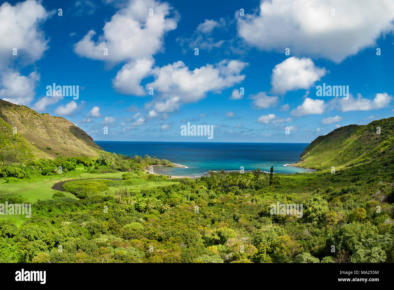 Halawa bay beach hi-res stock photography and images - Alamy