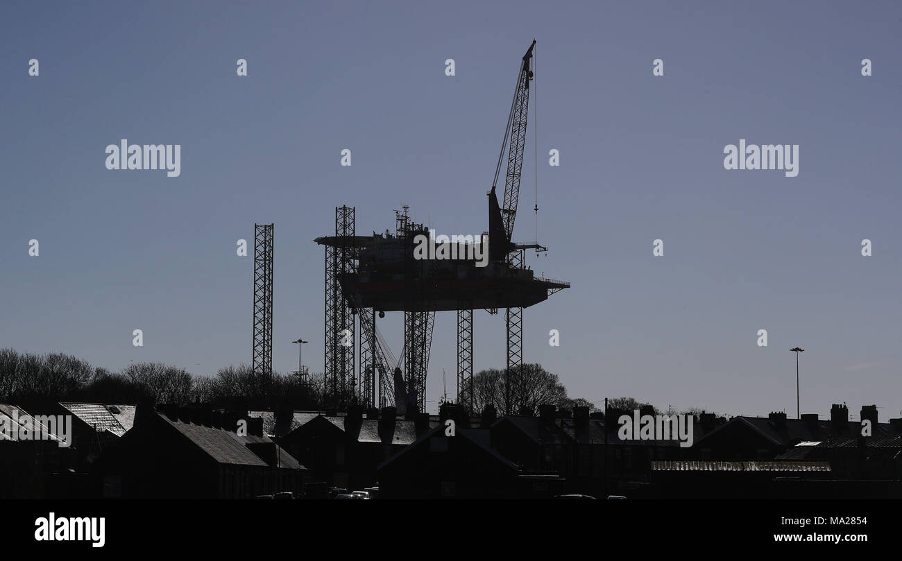 Self Elevating Support Vessel GMS Endeavour, a self raising jack up ...
