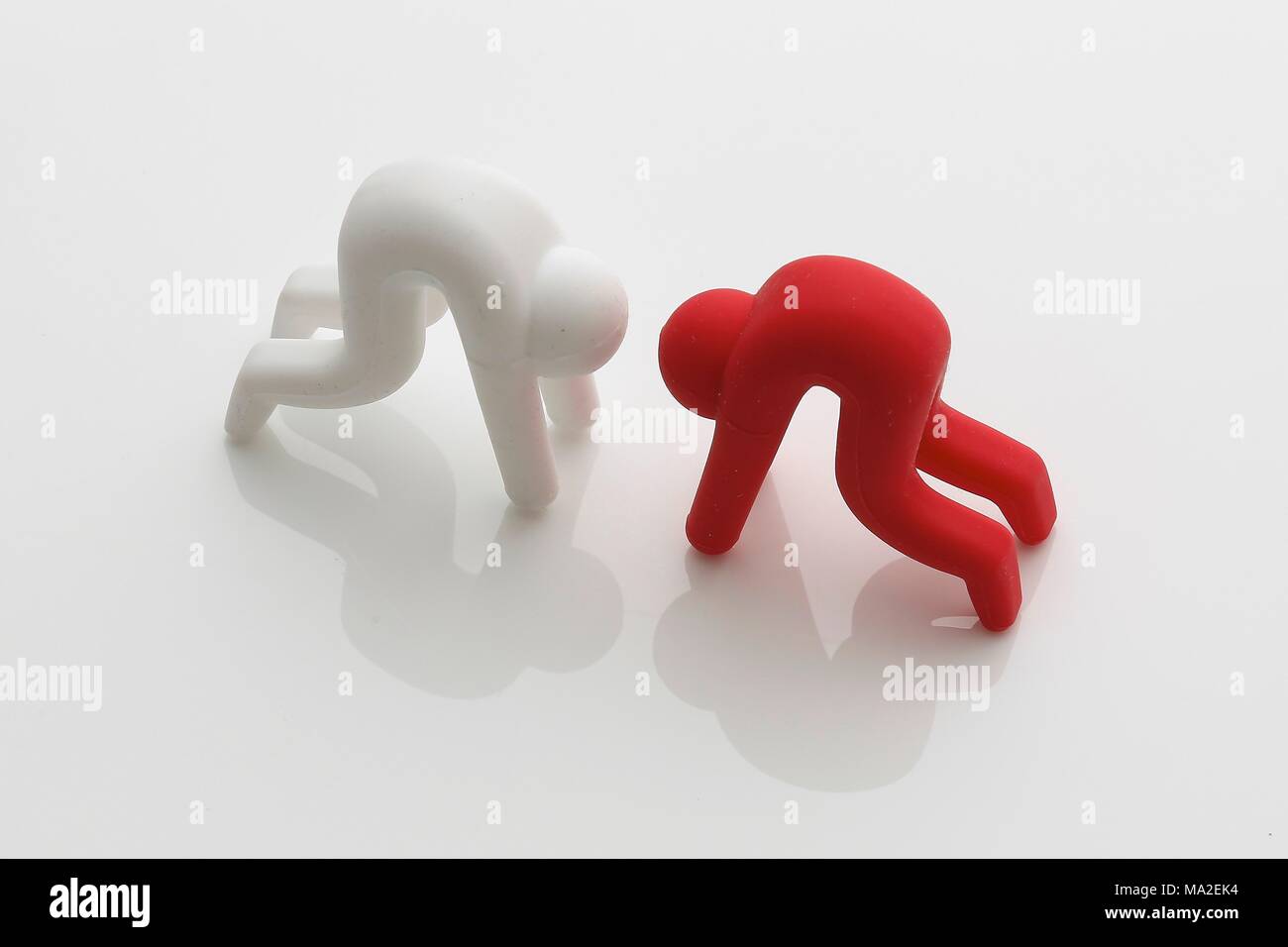 Lid Sids in red and white Stock Photo - Alamy