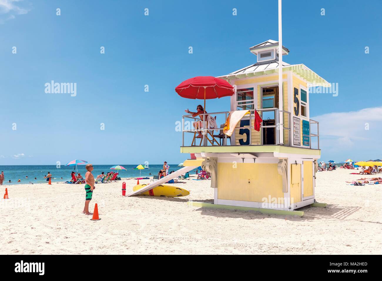 Florida blue mountain beach hi-res stock photography and images - Alamy