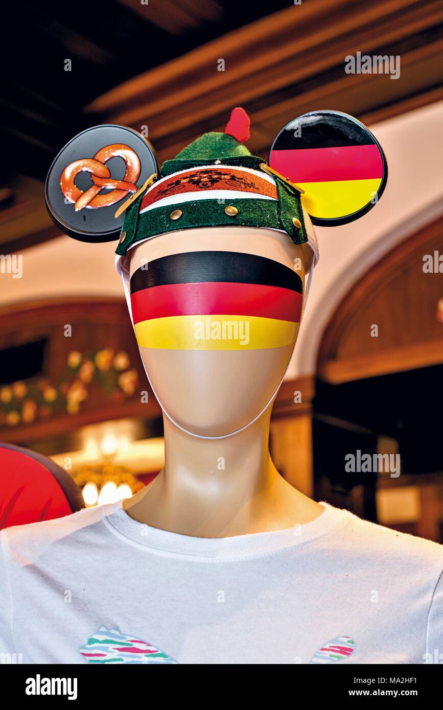Disney ears hat hi-res stock photography and images - Alamy