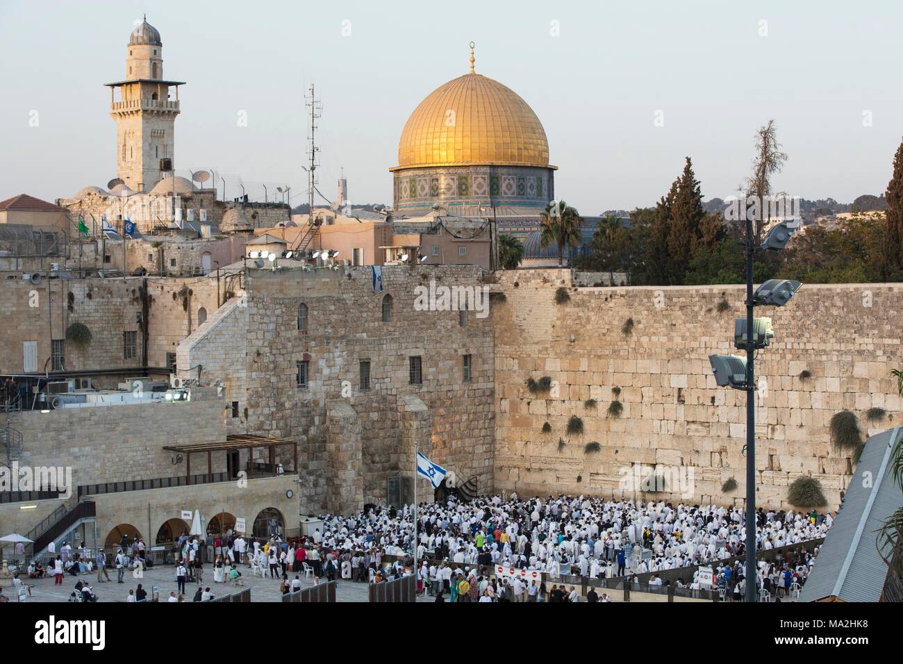 Jerusalem roof top hi-res stock photography and images - Alamy