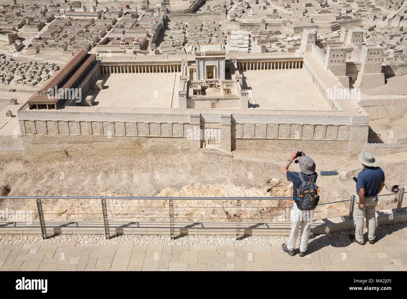 Temple institute museum hi-res stock photography and images - Alamy