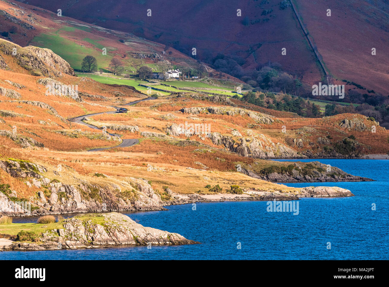 Lakes and farms hi-res stock photography and images - Alamy