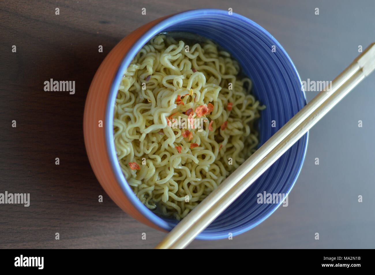 bowl of instant noodles Stock Photo - Alamy