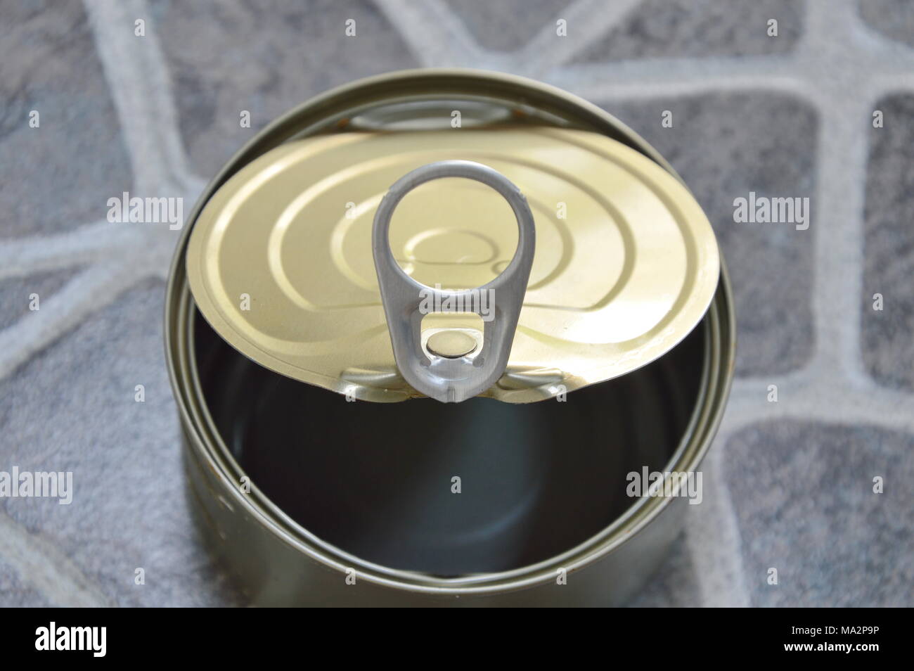 Empty tin can floor hi-res stock photography and images - Alamy